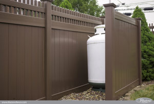 Looking for Brown PVC Vinyl Privacy Fence? | Illusions Fence