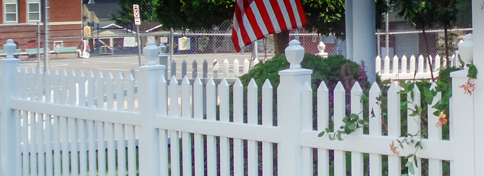 Contemporary Straight Top Pointed Caps | Illusions Fence