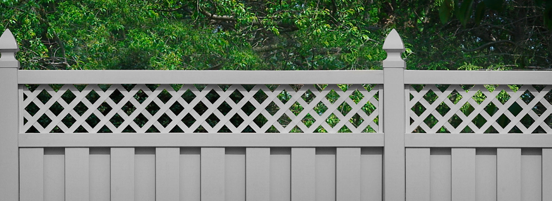 Lattice Fence W Old English Lattice Illusions Fence Lattice Fence